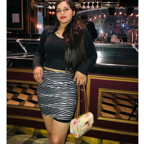 Monika Ghosh : Hi.. | Meet Asian Women in Mohali