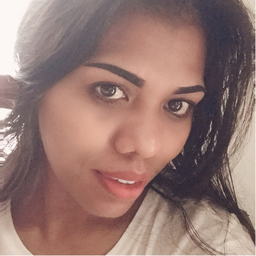 civa: Hi.. | Single Women in Badung